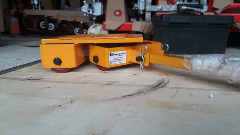 Steerable Machine Skates - 6T | Warehouse Accessory | East Elite