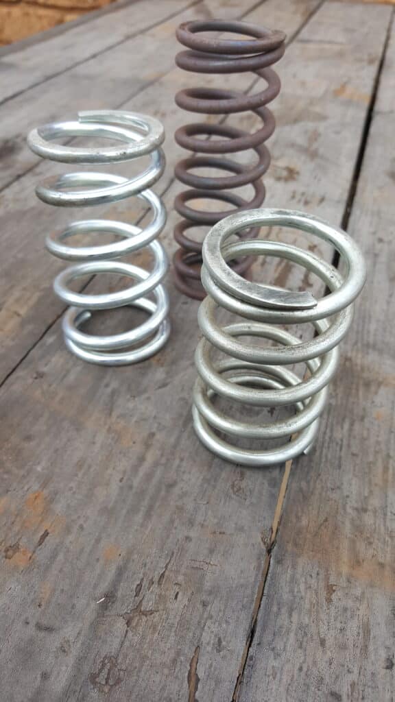 Cap Spring 85 x 48 | Shop Pallet Jack Springs | East Elite